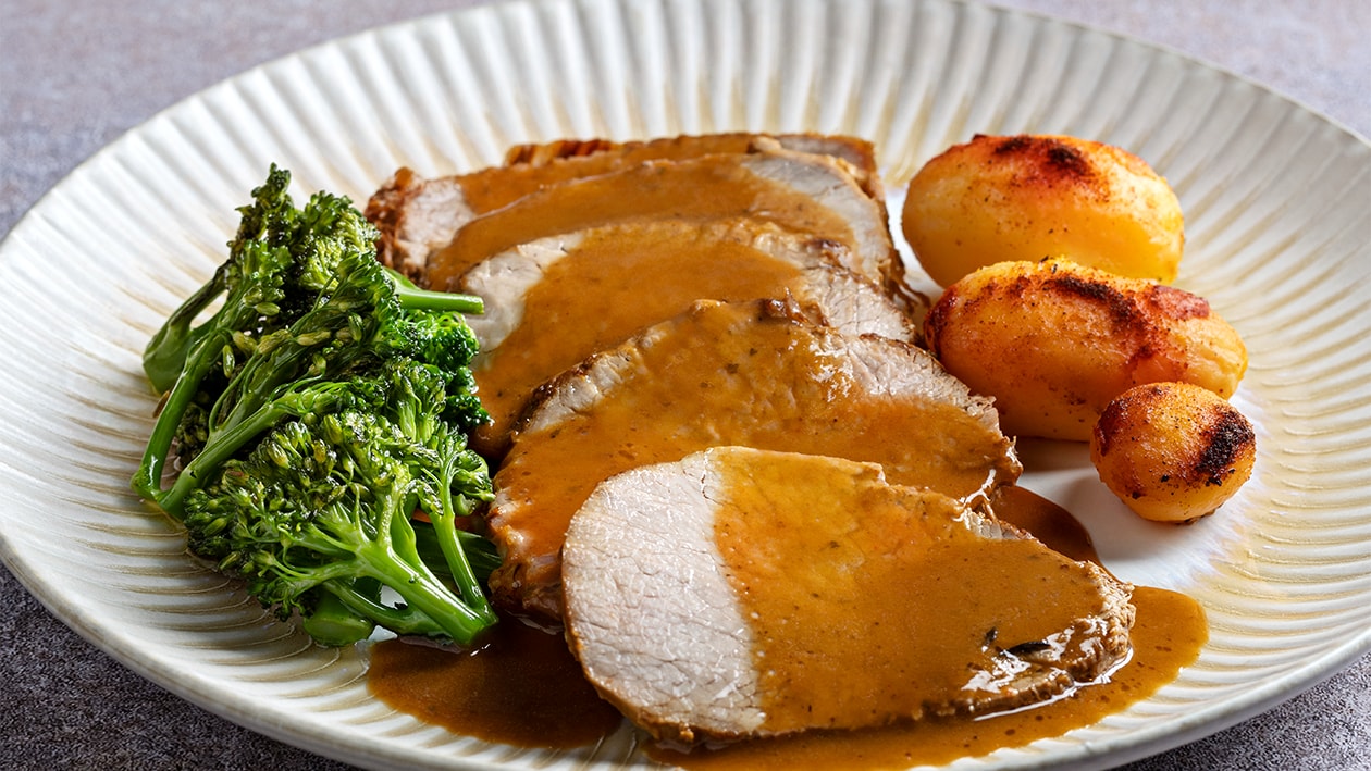 Vitela assada no Tacho com Bróculos e Batatinhas assadas - Receita